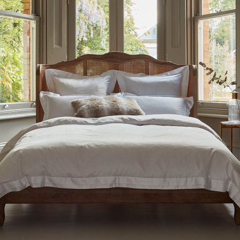 Elizabeth Cane Bed – Zephh Lifestyle Pvt. Ltd.